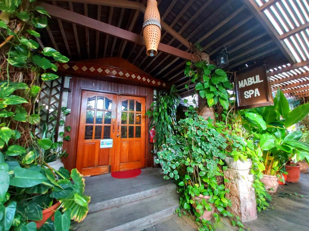 Mabul Spa – 马布岛水上屋